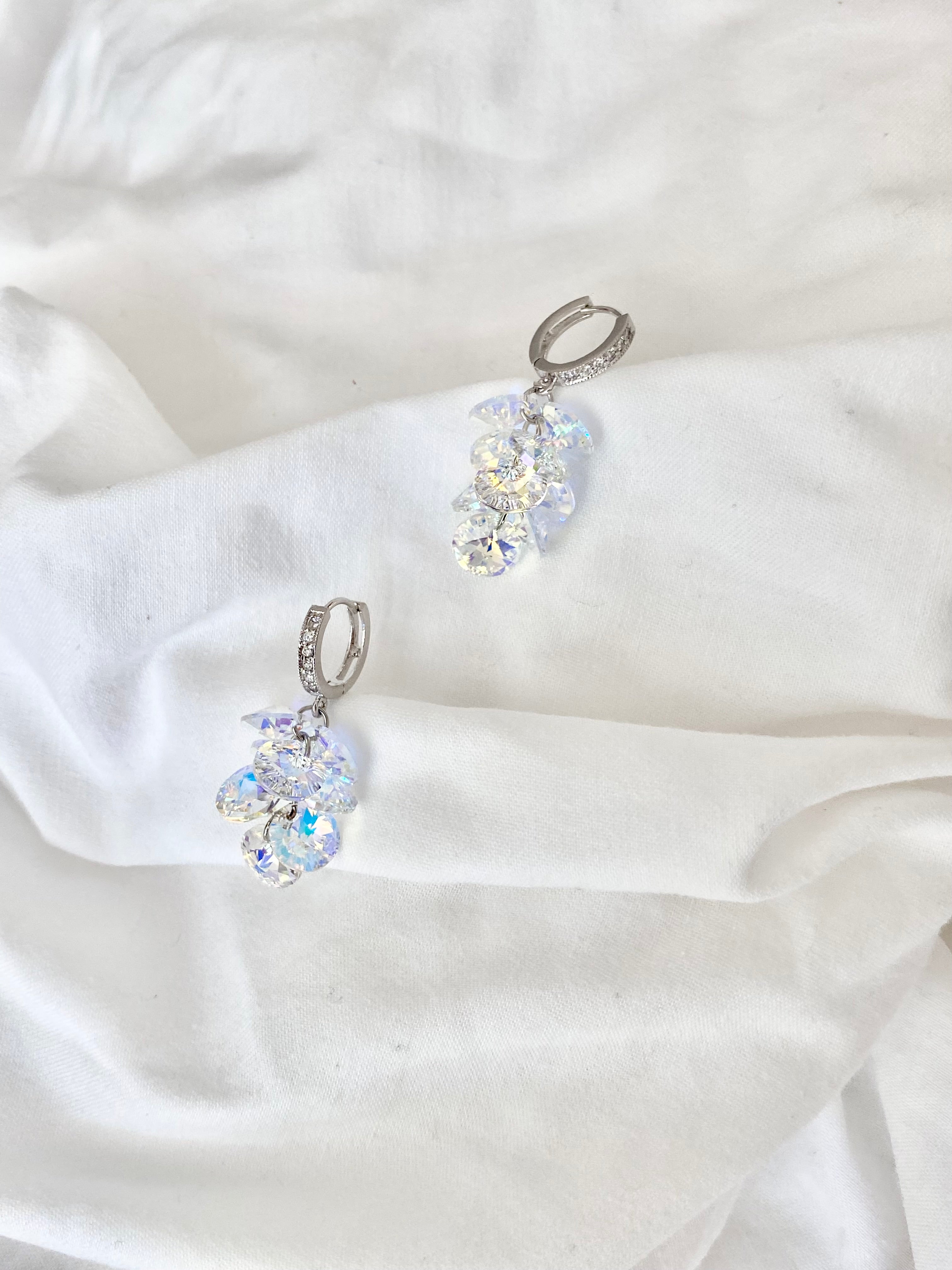 Swarovski Multi-Crystal Cluster Hoop Earrings (2 colours) – Lilio Jewelry