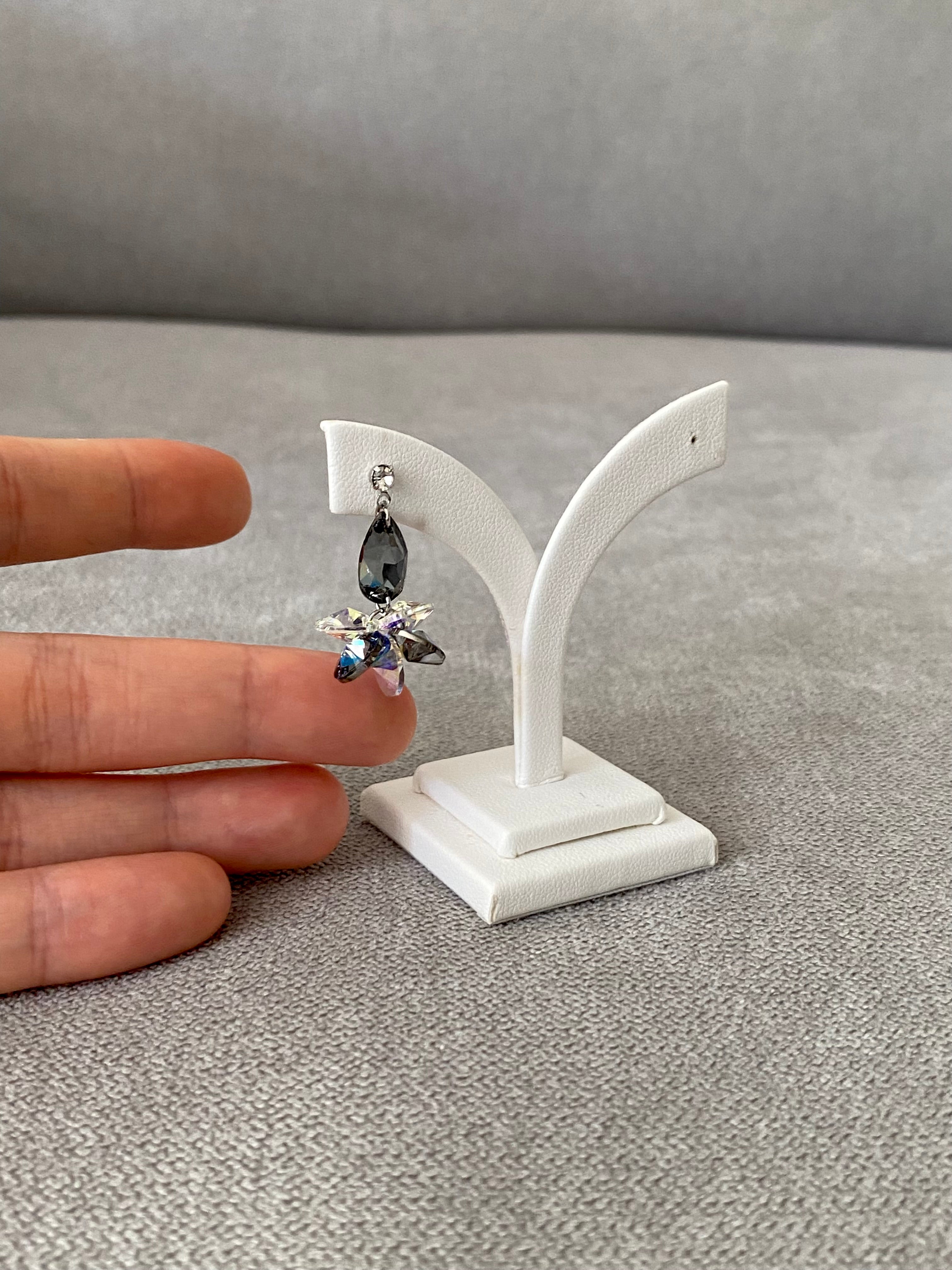 Swarovski Cluster Drop Earrings (3 colours) – Lilio Jewelry