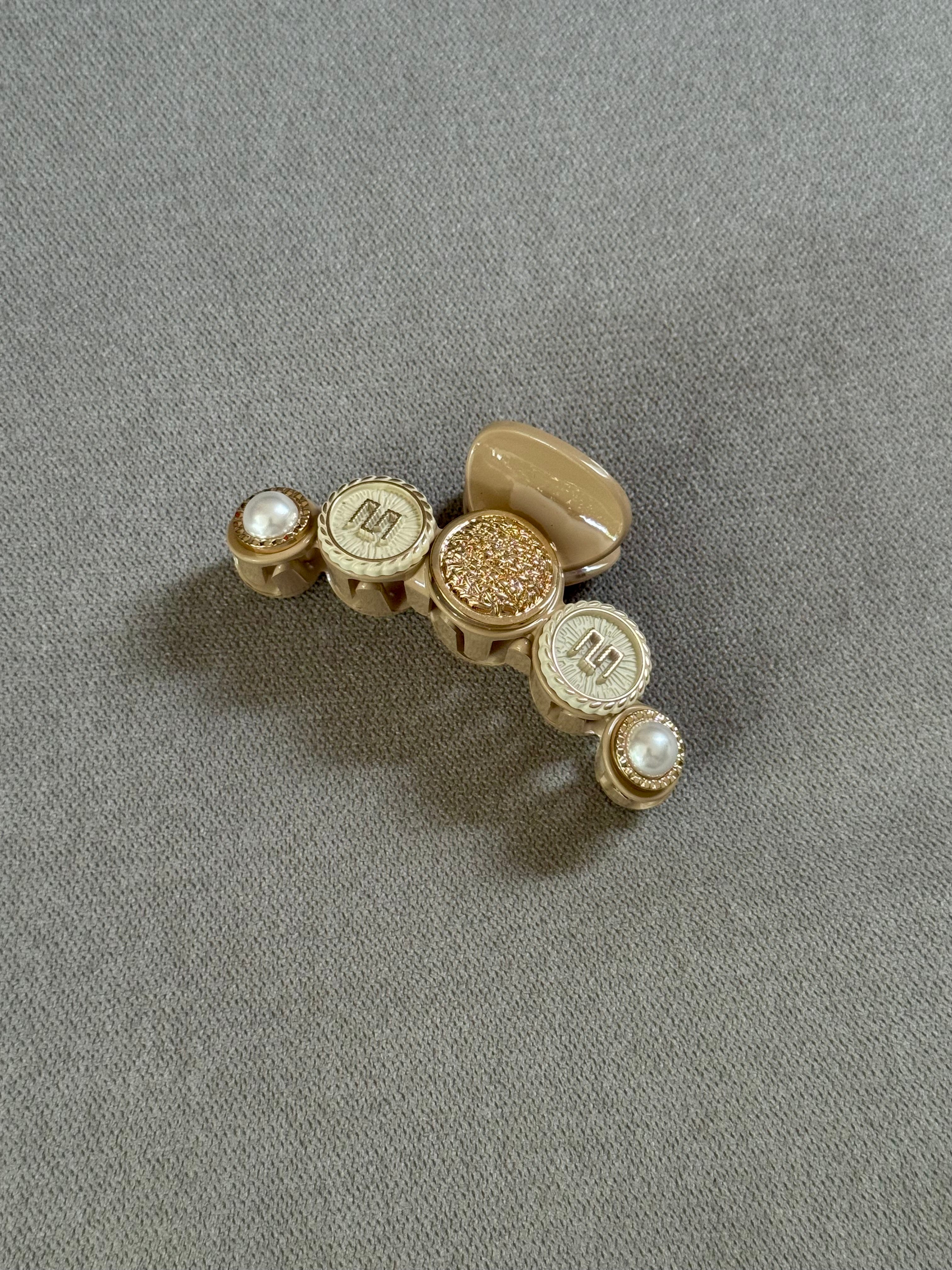 HAI39F12 – Lilio Jewelry
